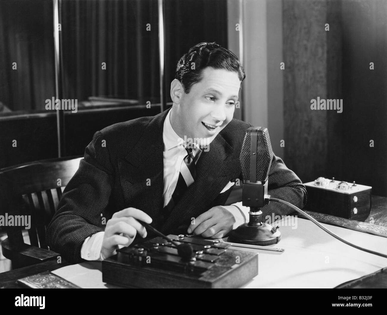 Radio personalities hi-res stock photography and images - Alamy