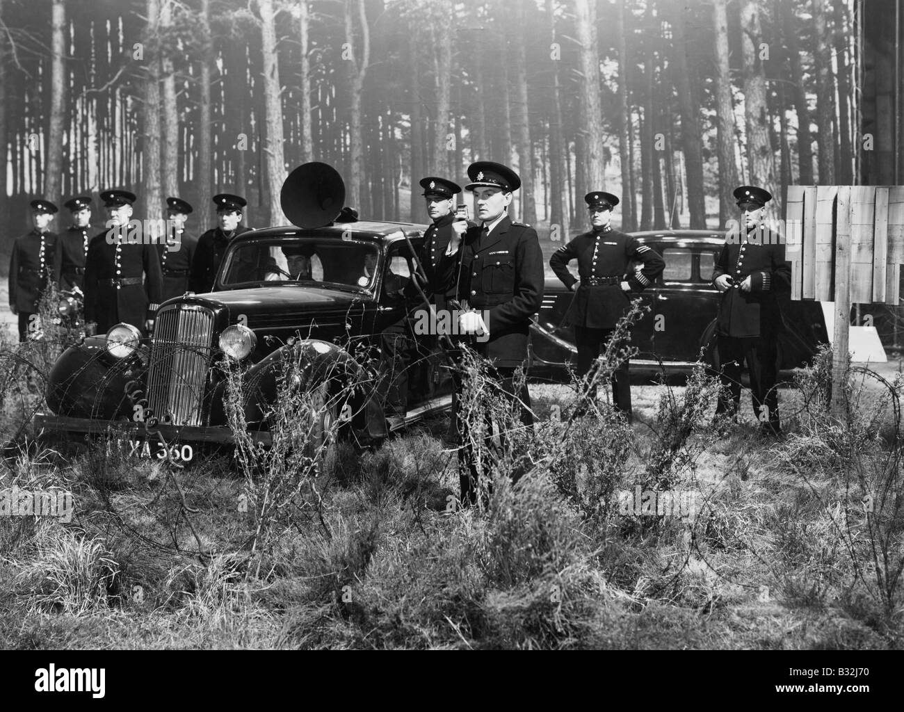 Police barricade hi-res stock photography and images - Alamy