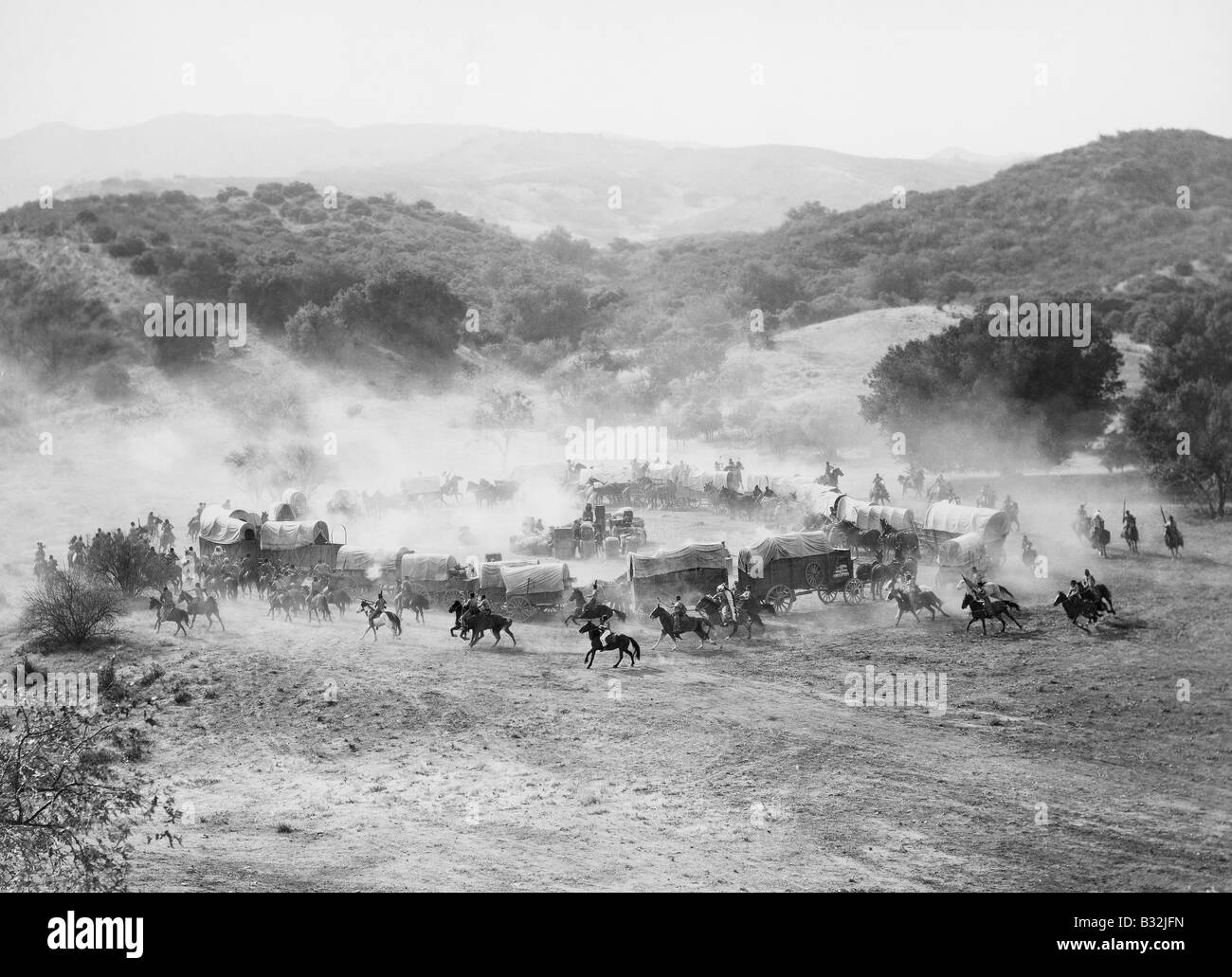 CIRCLE THE WAGONS Stock Photo - Alamy