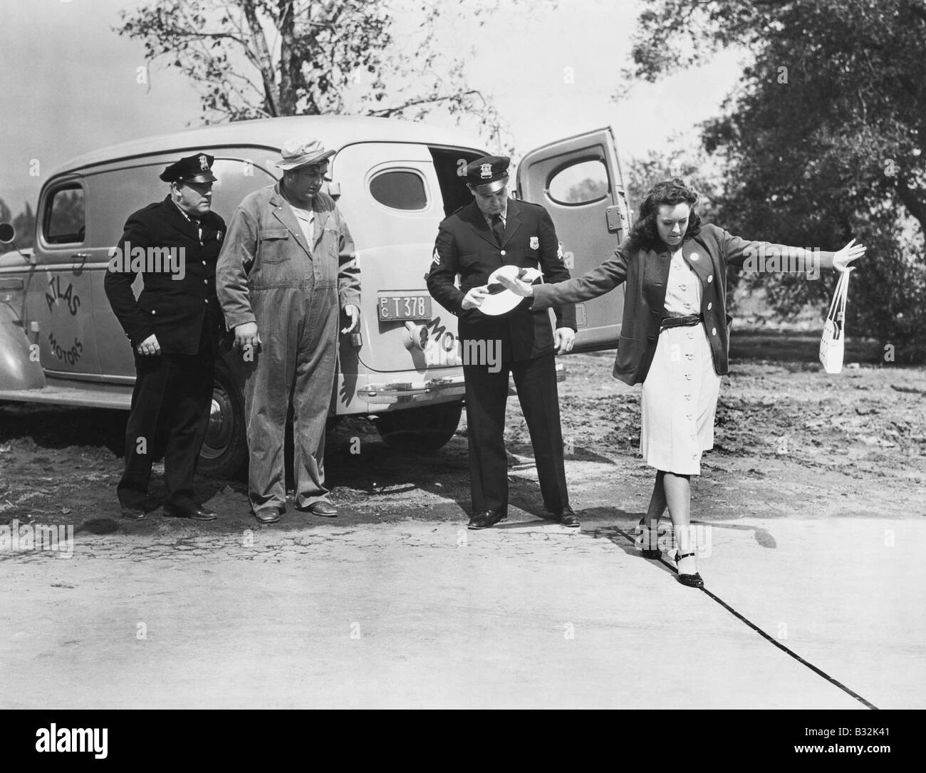 Line of policemen Black and White Stock Photos & Images - Alamy