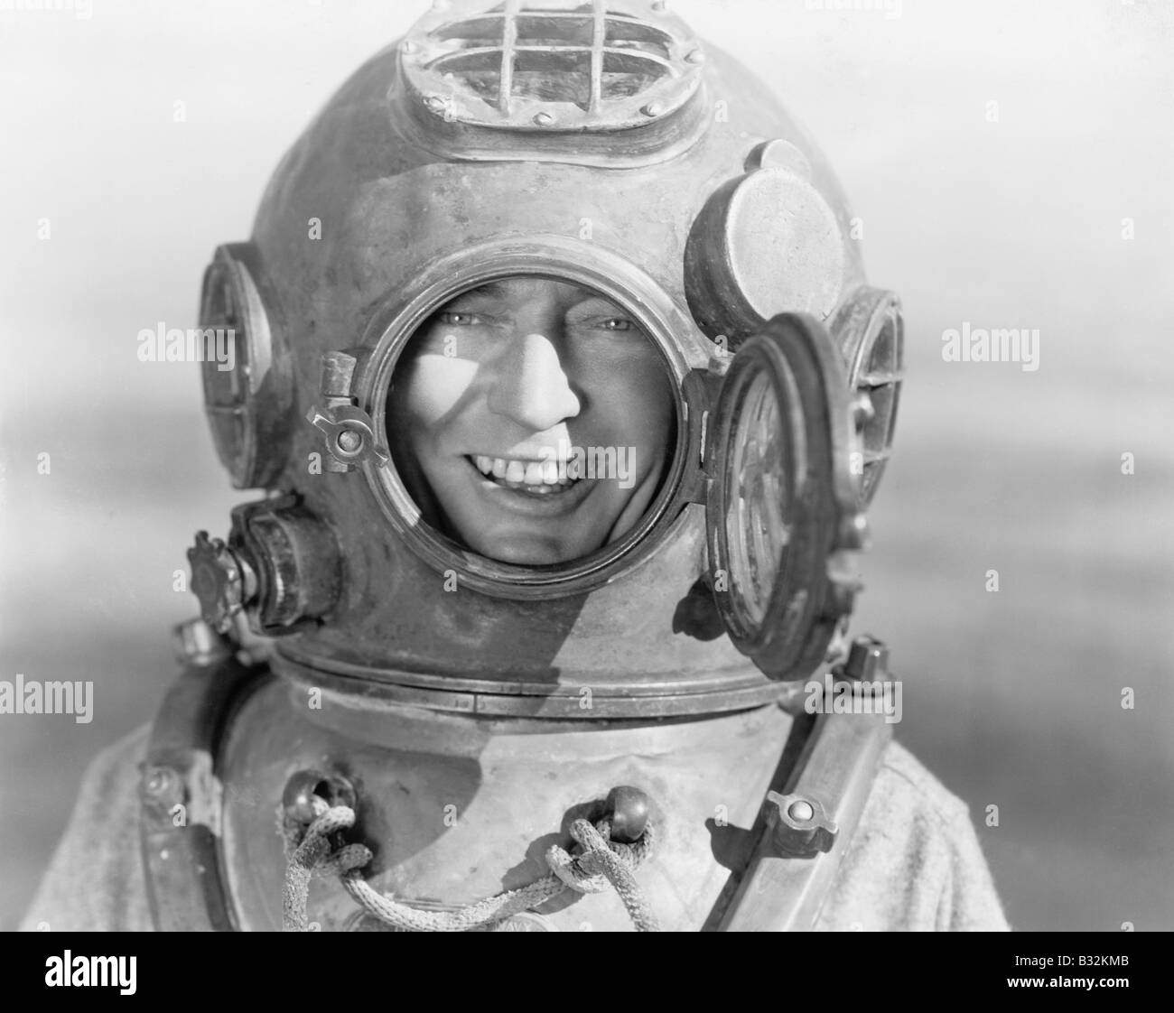 Diving helmet Black and White Stock Photos & Images - Alamy