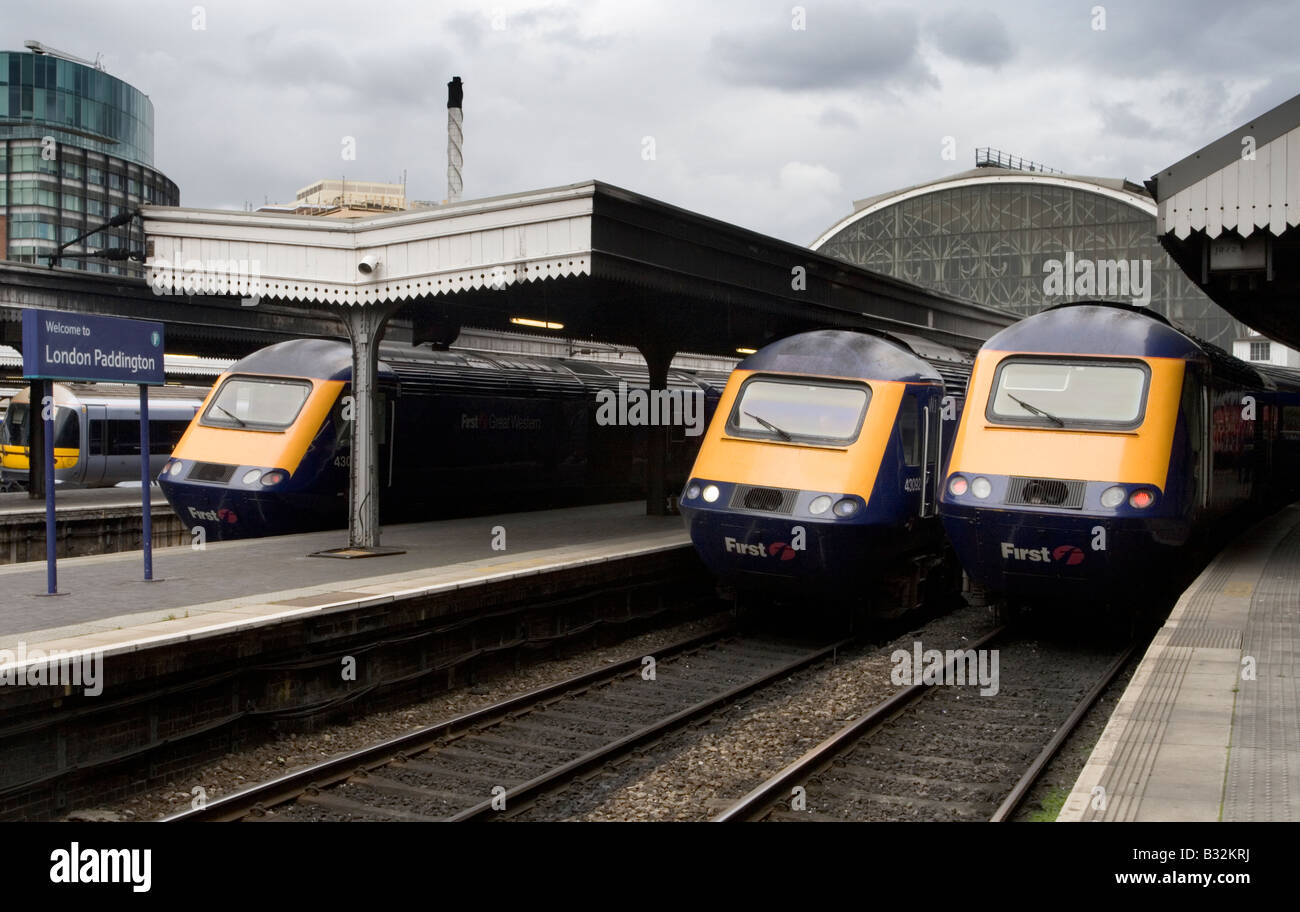 Train london cornwall hi-res stock photography and images - Alamy