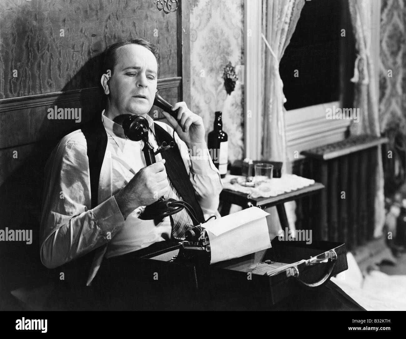 Caucasian man work typewriter Black and White Stock Photos & Images - Alamy