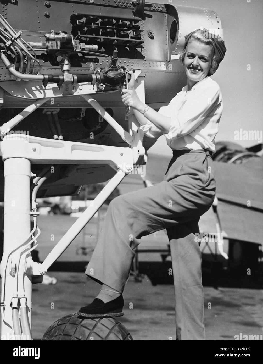 Portrait friendly confident female Black and White Stock Photos ...