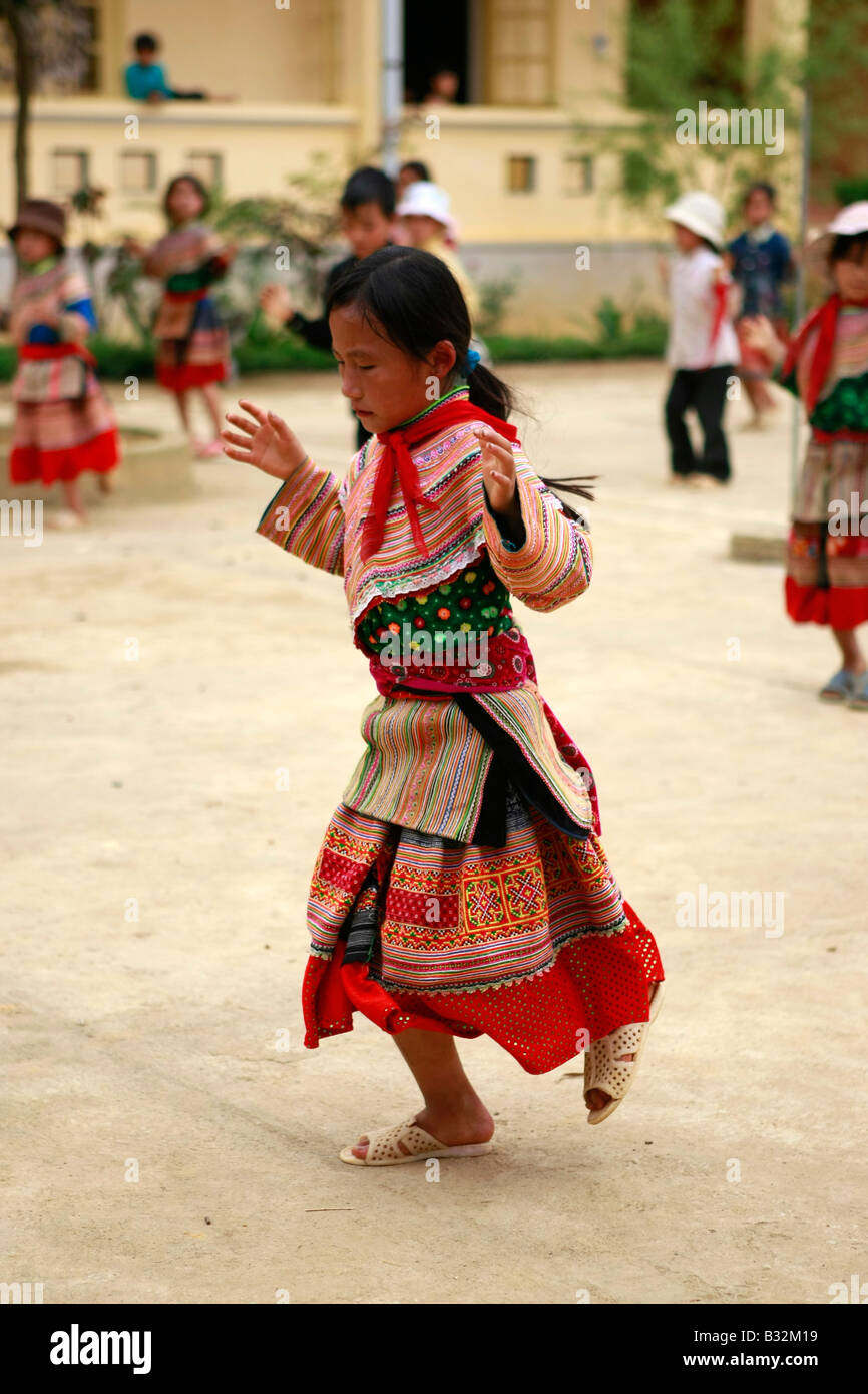 Hmong students hi-res stock photography and images - Alamy
