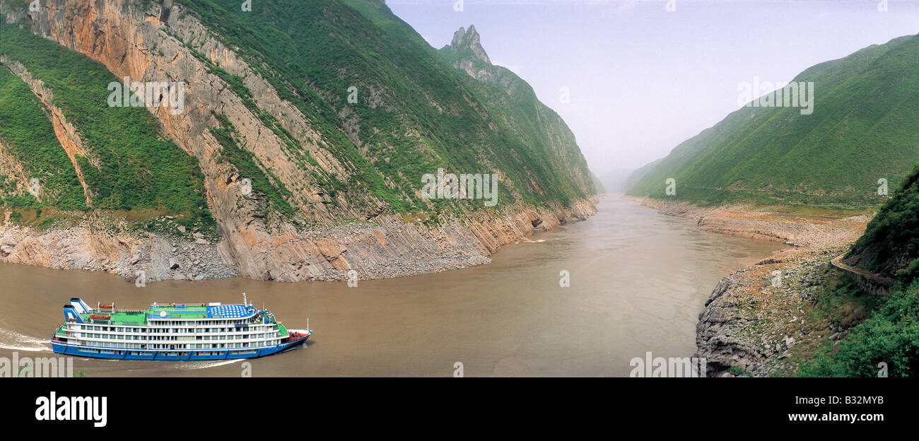 River Yangtze,Three Gorges Stock Photo - Alamy