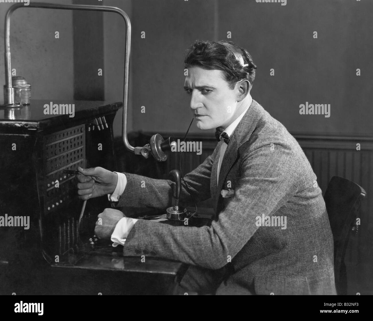 Machines operator Black and White Stock Photos & Images - Alamy