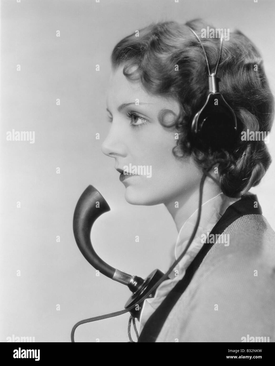 Telephone operator Black and White Stock Photos & Images - Alamy