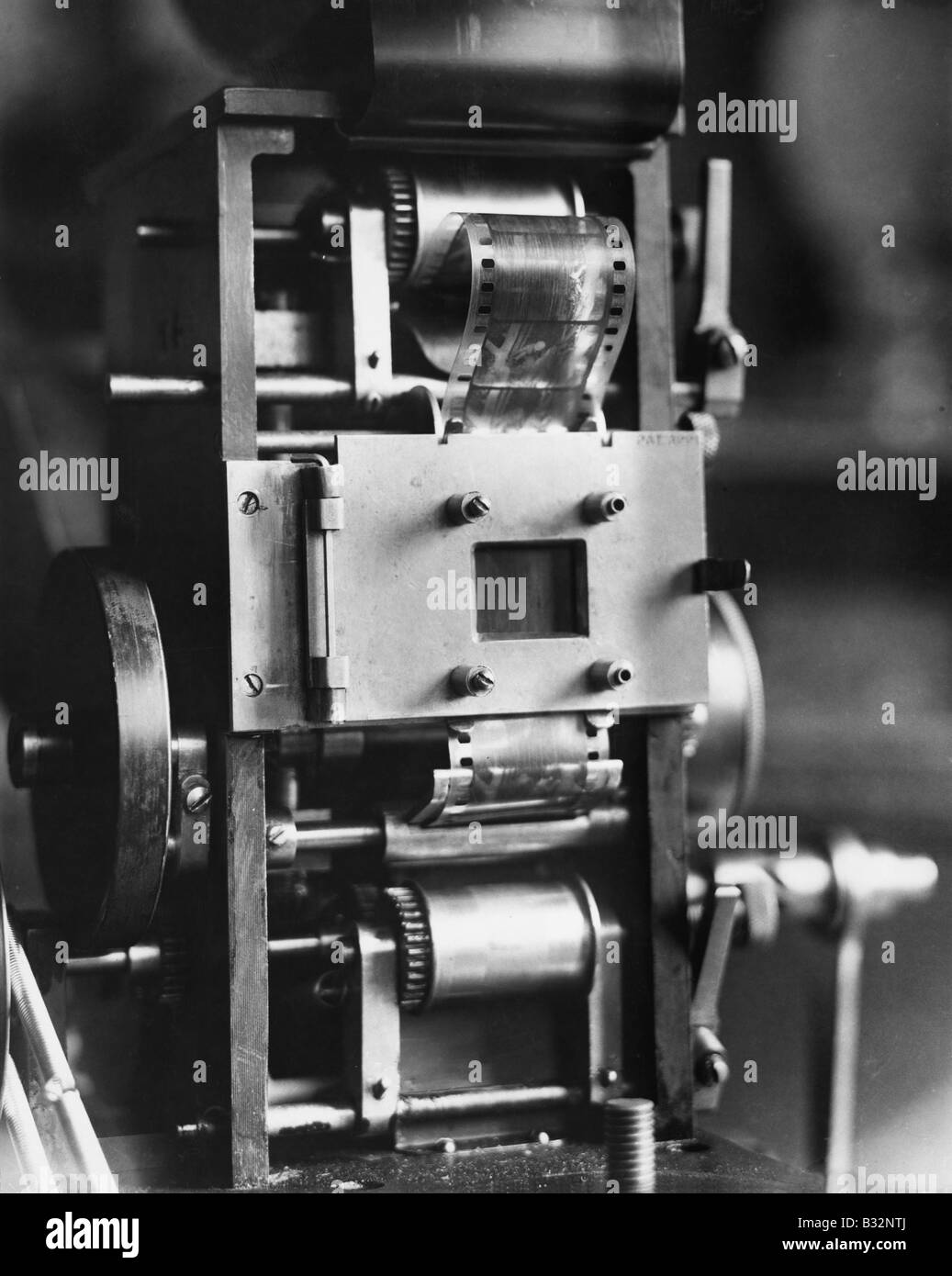 Movies projector Black and White Stock Photos & Images - Alamy