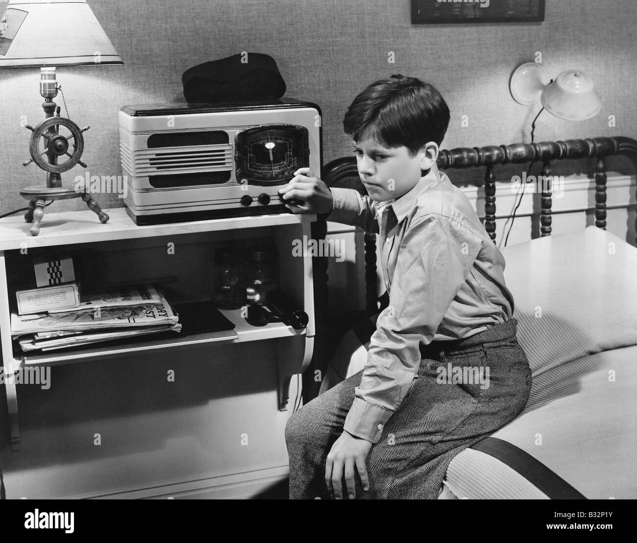 Listening to radio in bed hi-res stock photography and images - Alamy