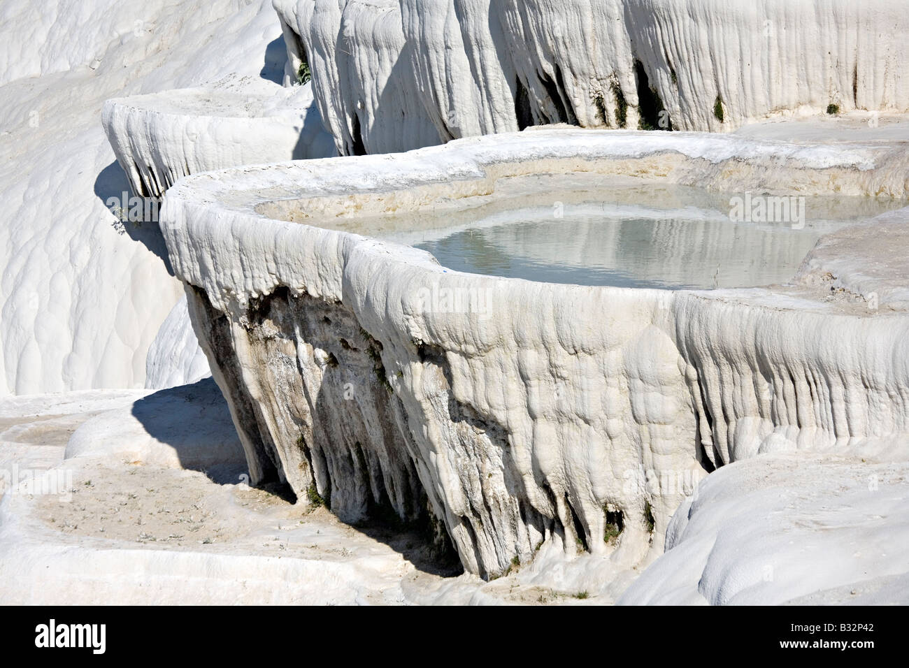 The calcite terraces and sulphur water pools at Pamukalle Turkey Stock ...