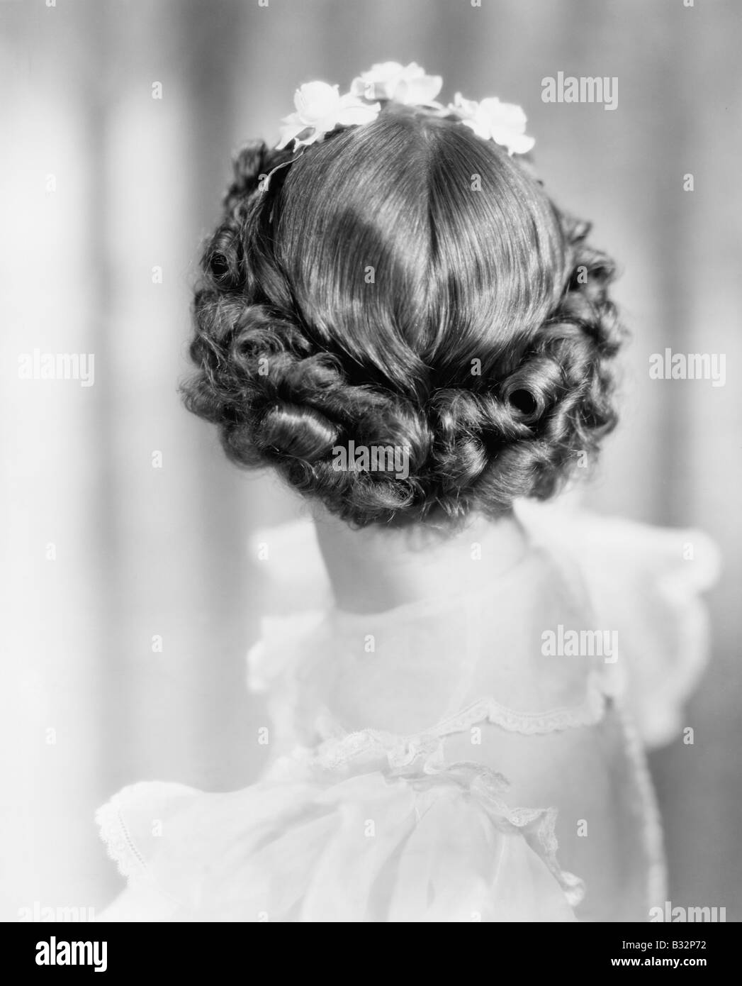 Back Of Woman's Head Stock Photos & Back Of Woman's Head Stock Images ...