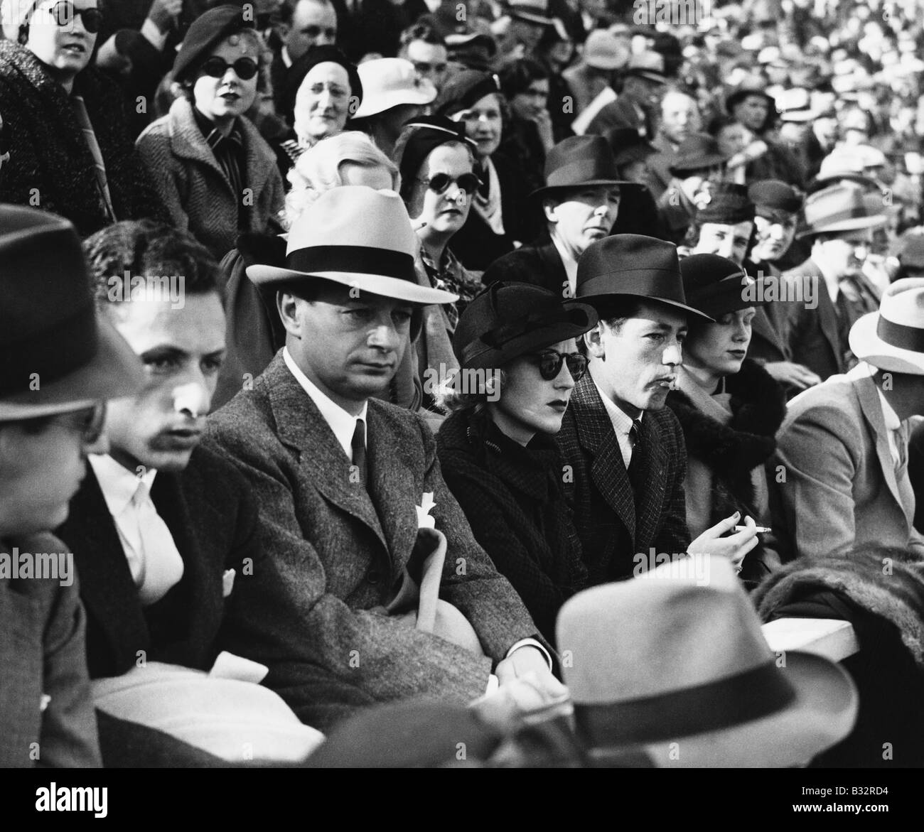 Cluster people Black and White Stock Photos & Images - Alamy