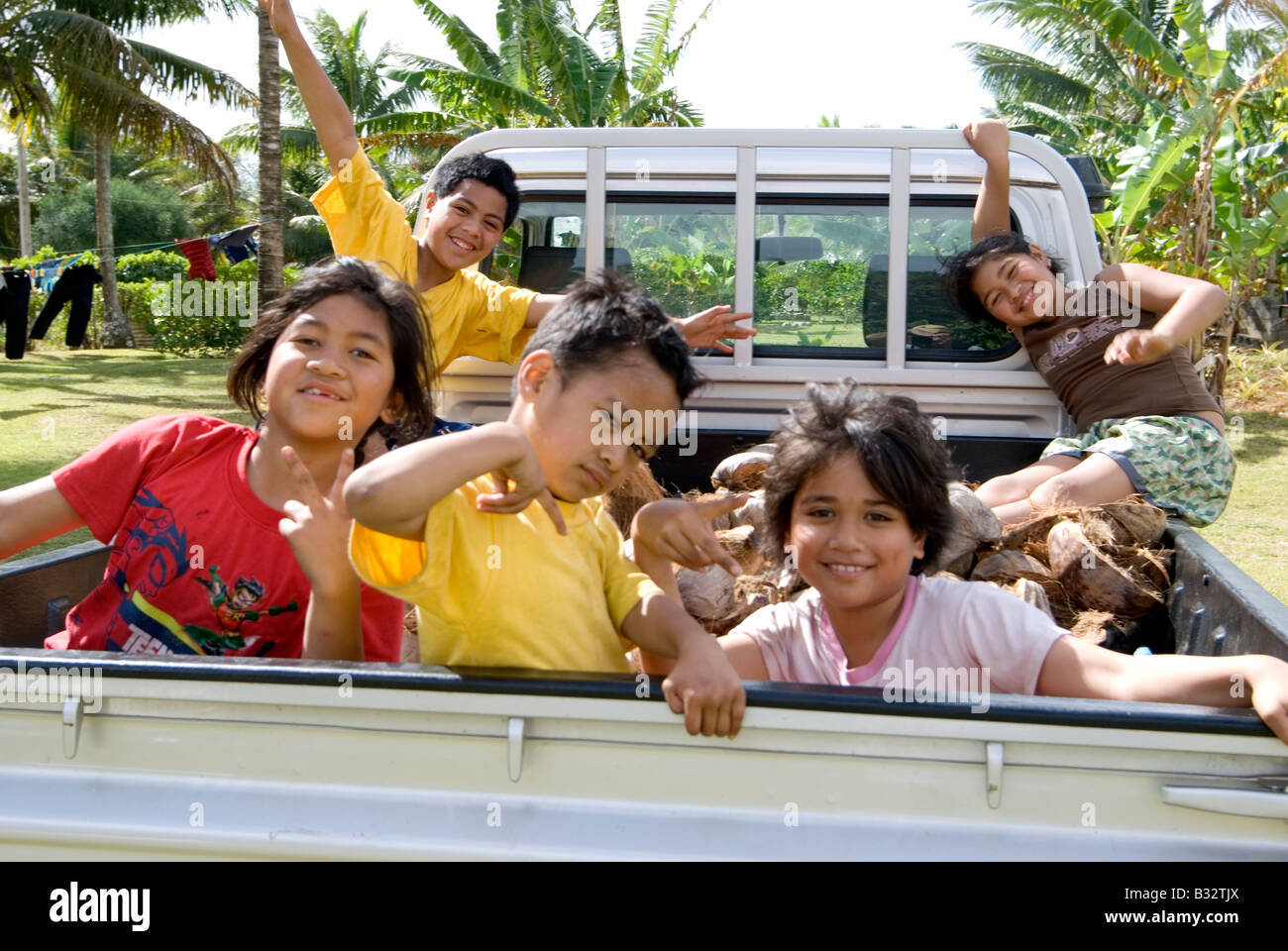 children on Atiu Cook Islands Stock Photo - Alamy