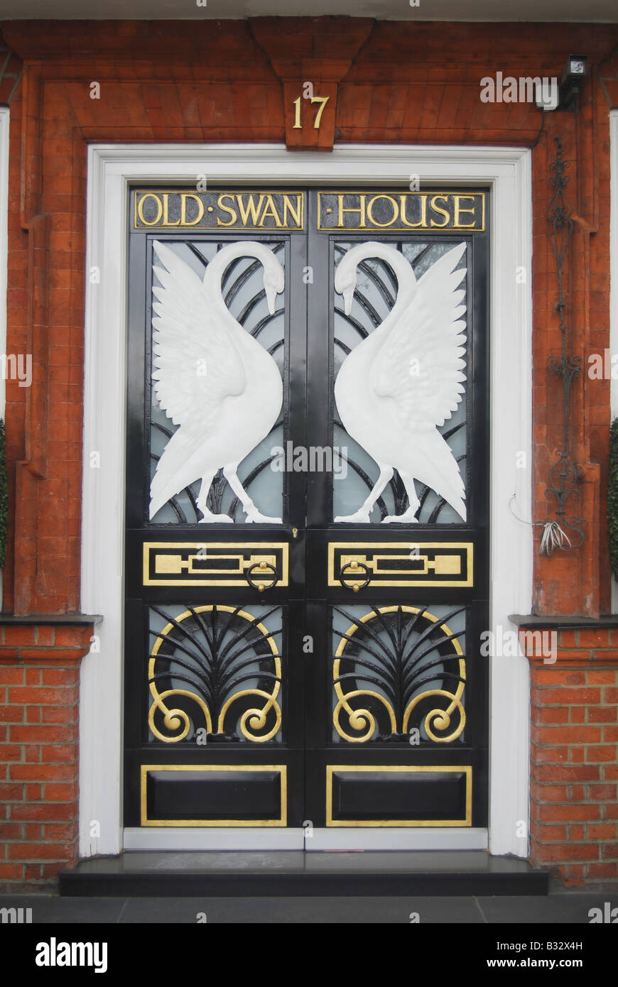 Old swan house Chelsea embankment London Stock Photo - Alamy