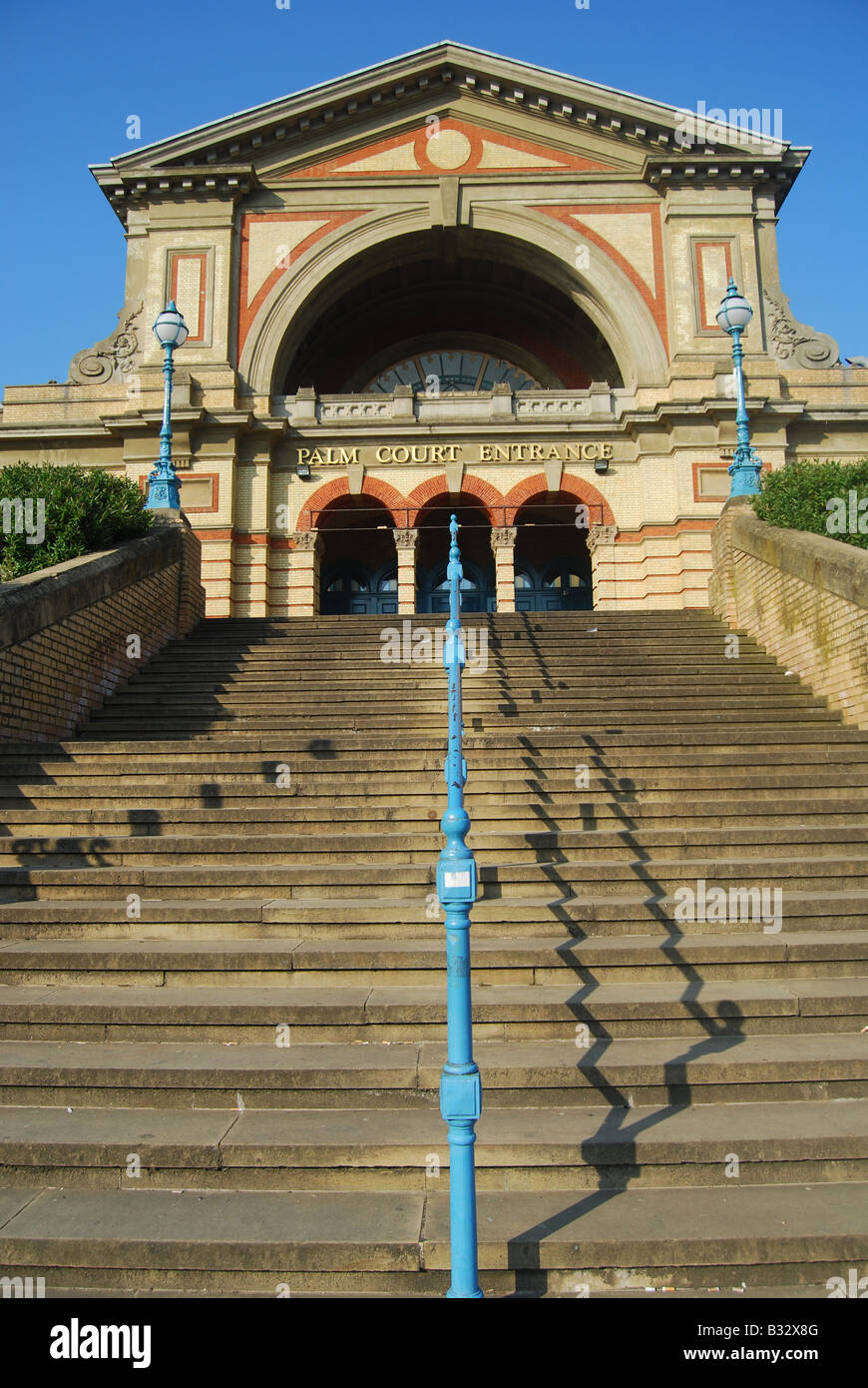 Ally pally hi-res stock photography and images - Alamy