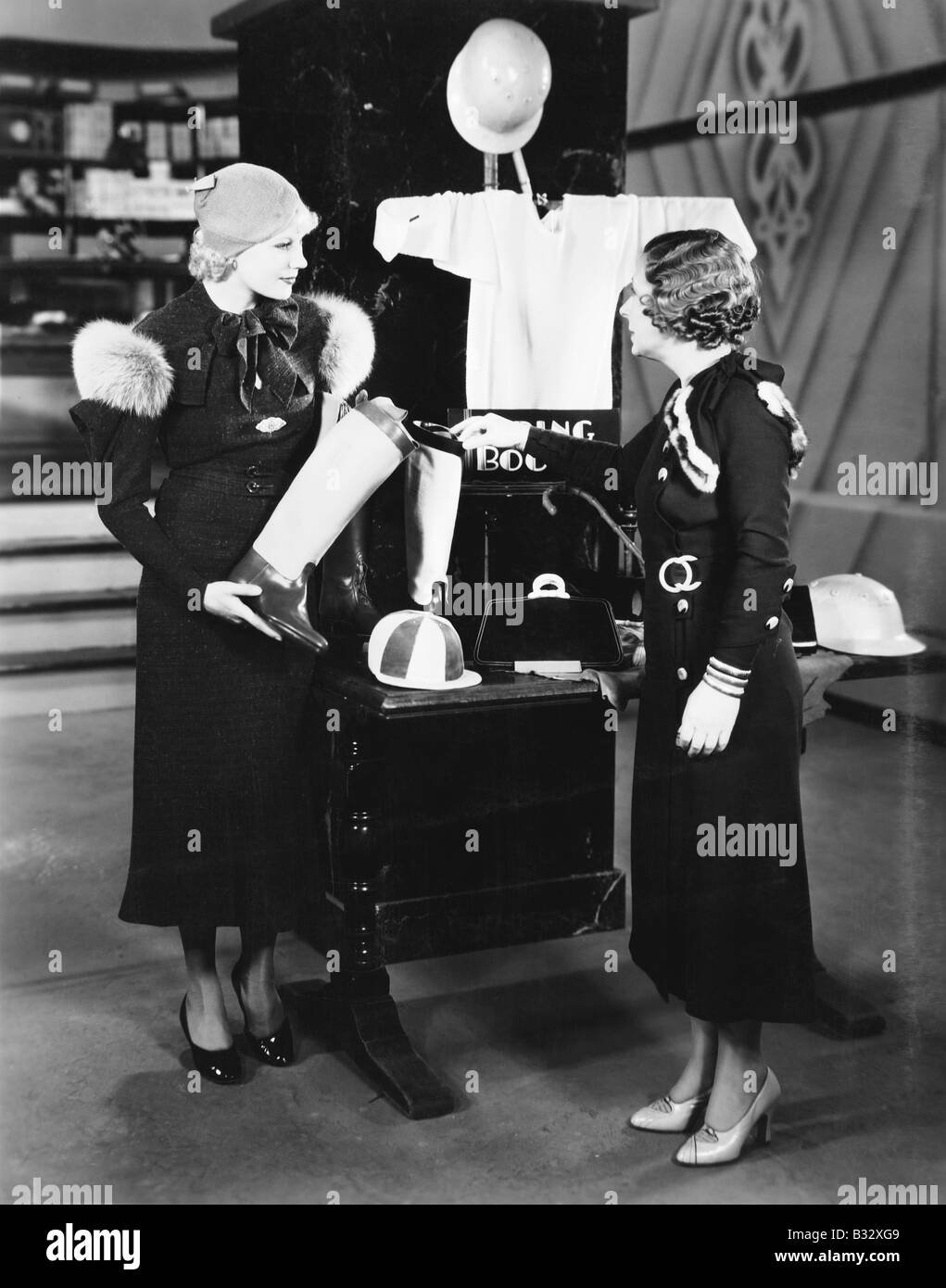 Two women in uniforms Black and White Stock Photos & Images - Alamy