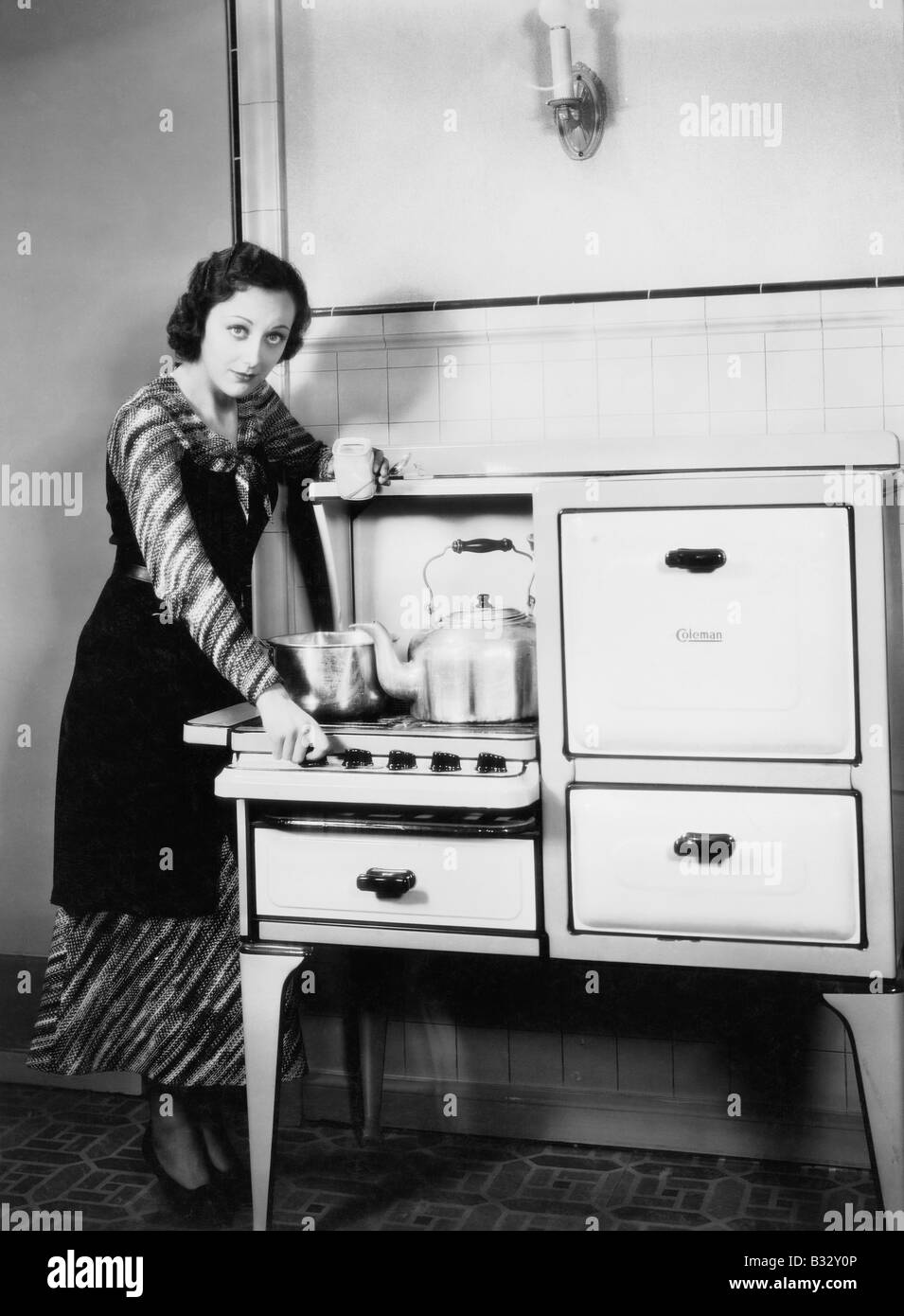 Interior view historical kitchen Black and White Stock Photos & Images ...