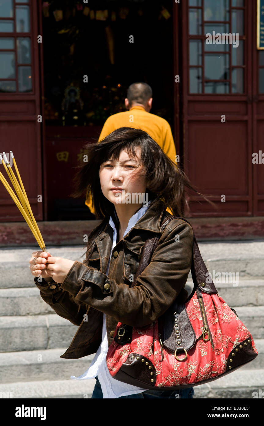 Praying at the temple in Nanjing,China Stock Photo - Alamy