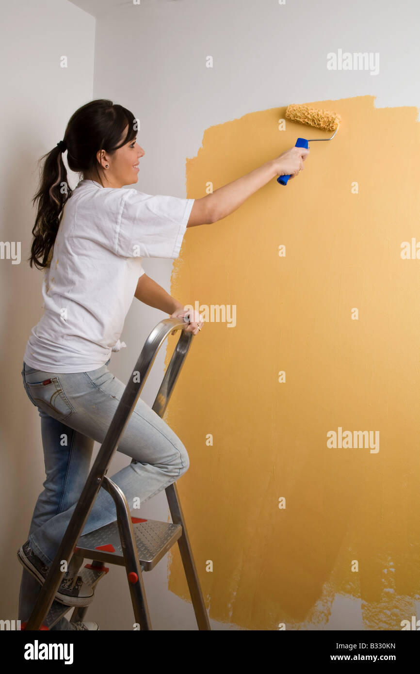 Multiple colour paints hi-res stock photography and images - Alamy