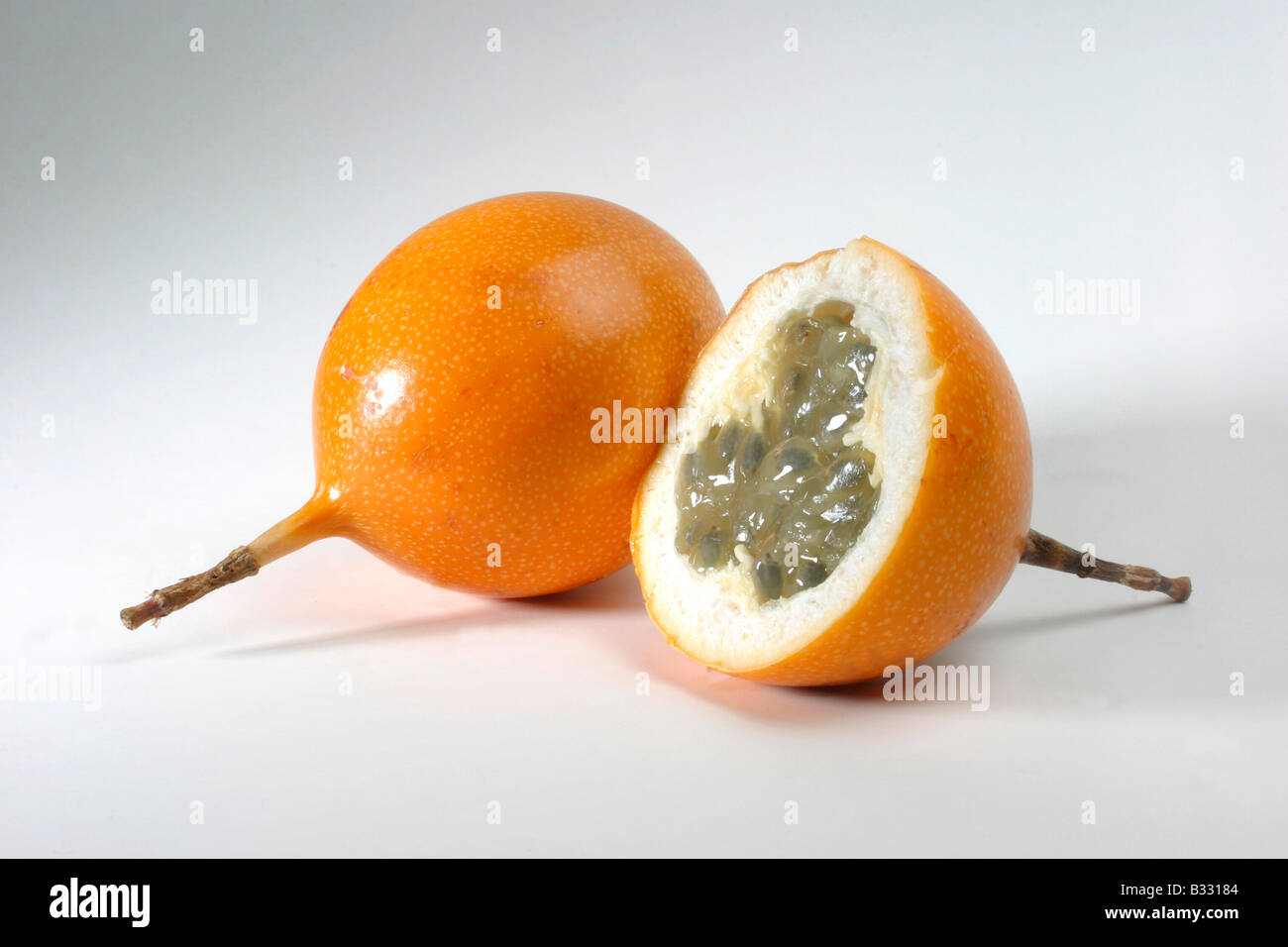 Passiflora ligularis, sweet granadilla Stock Photo - Alamy