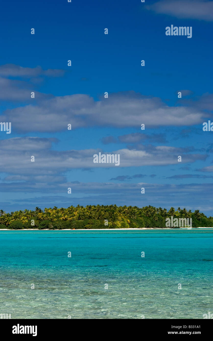 aitutaki lagoon scene, cook islands Stock Photo - Alamy