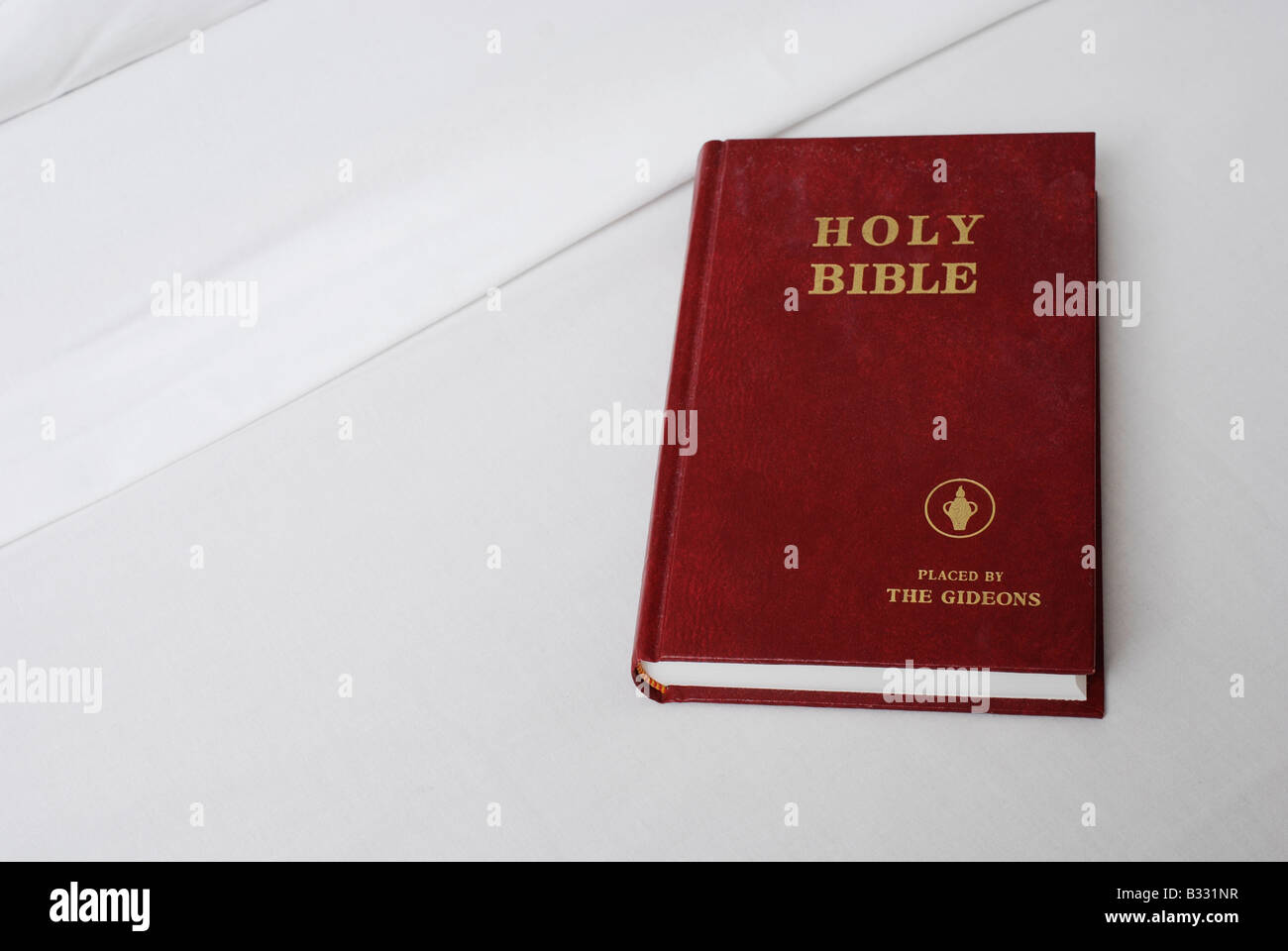 Gideon bible hi-res stock photography and images - Alamy