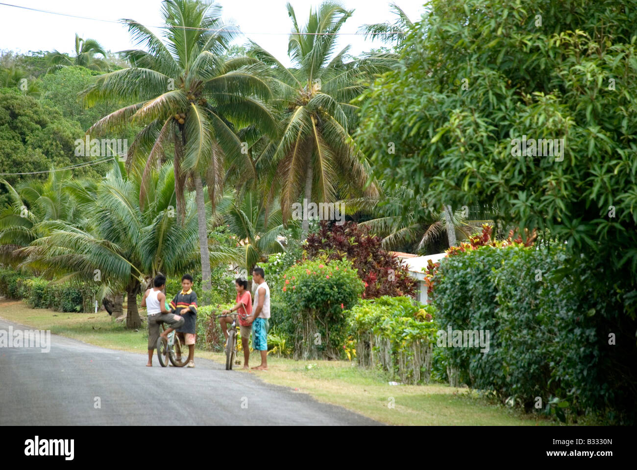 children on Atiu Cook Islands Stock Photo - Alamy