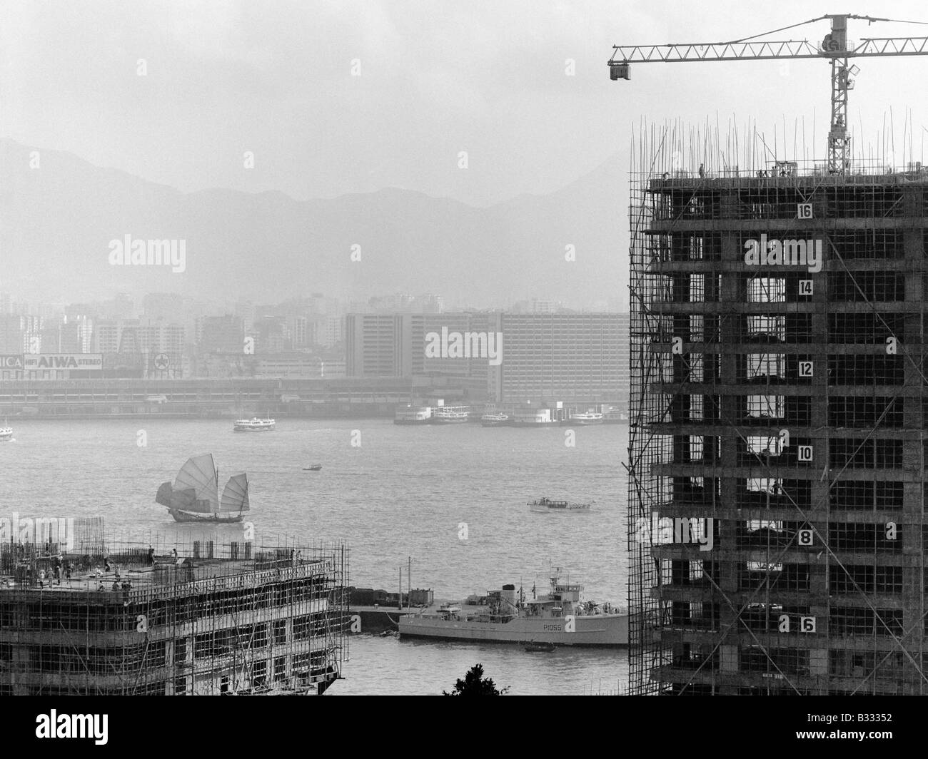 Hms tamar hi-res stock photography and images - Alamy