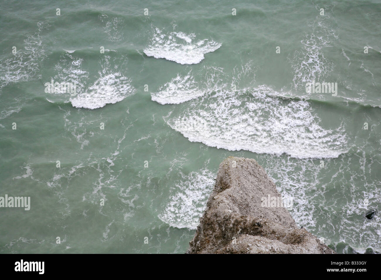 Surf lined rocks hi-res stock photography and images - Alamy