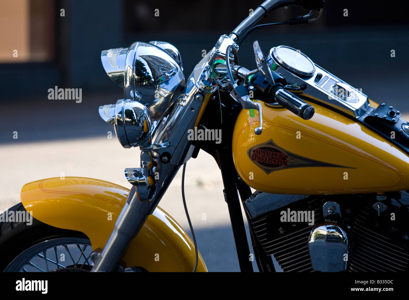 yellow Harley Davidson Stock Photo - Alamy