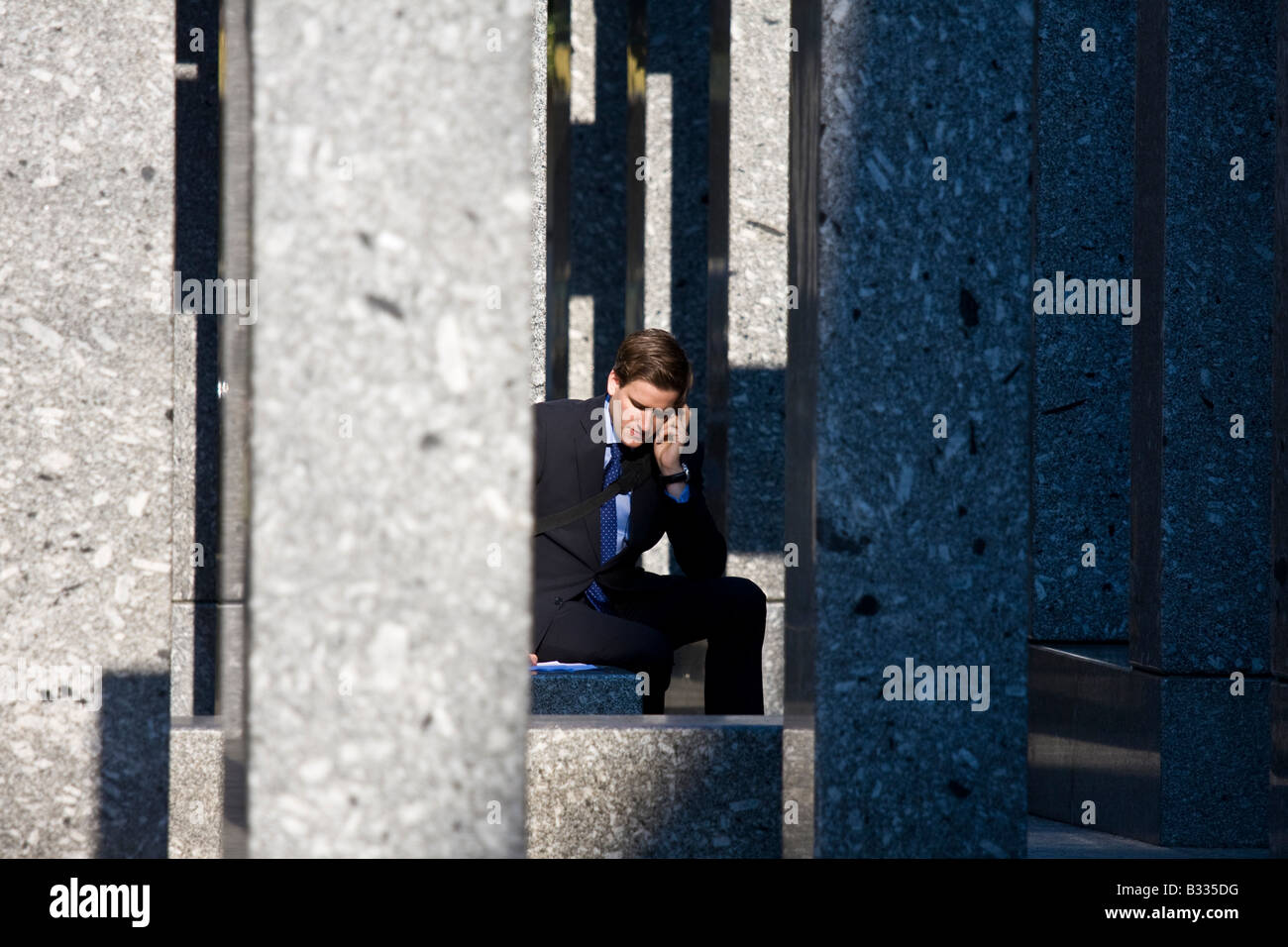 Sitting figure in landscape hi-res stock photography and images - Alamy
