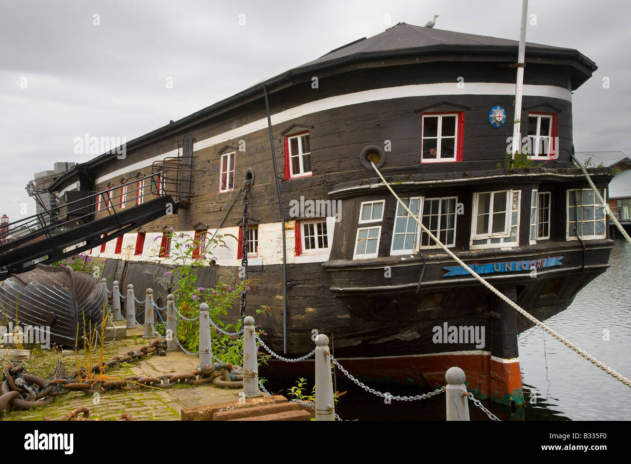 H.M. Frigate UNICORN, old wooden navy ship in Victoria Dock, Dundee ...