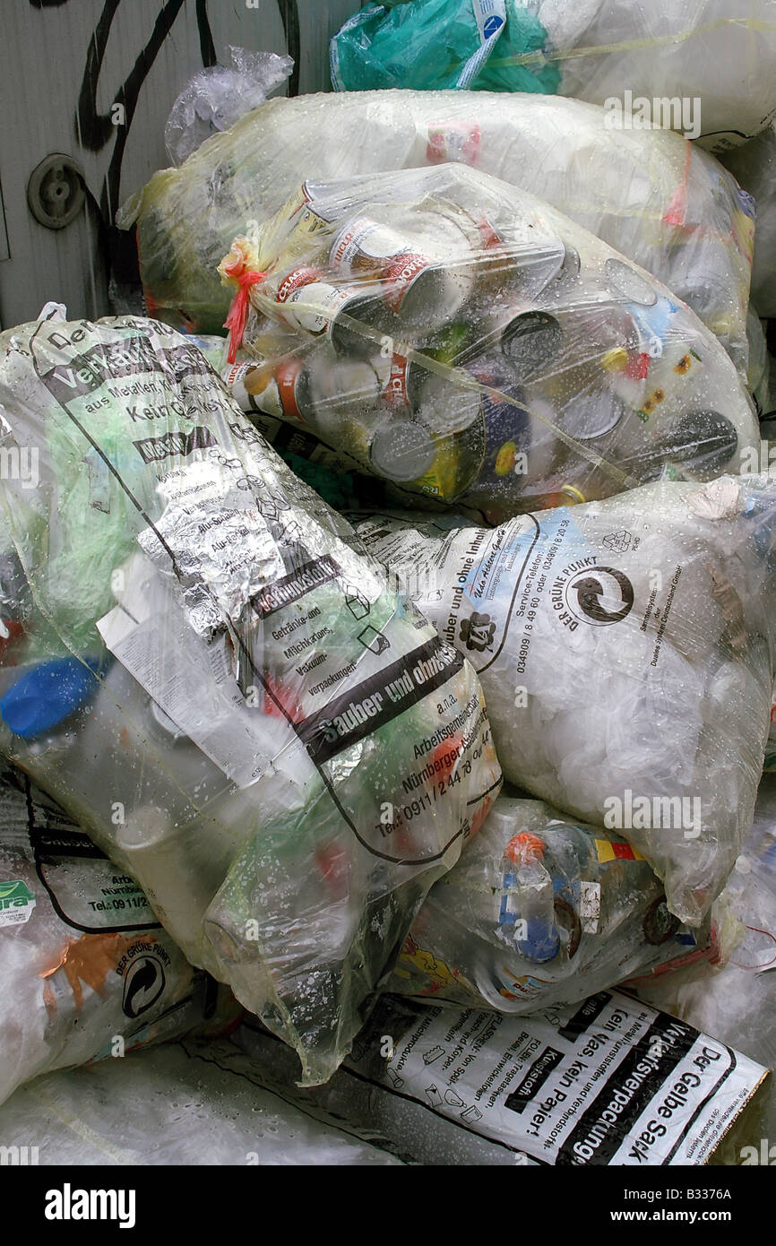 Returnable plastics hi-res stock photography and images - Alamy