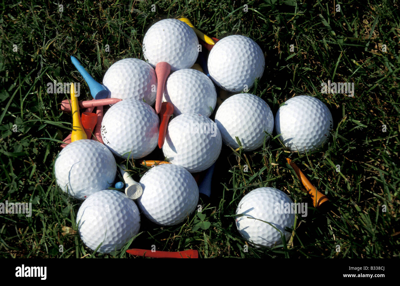 Golf ball stack hi-res stock photography and images - Alamy