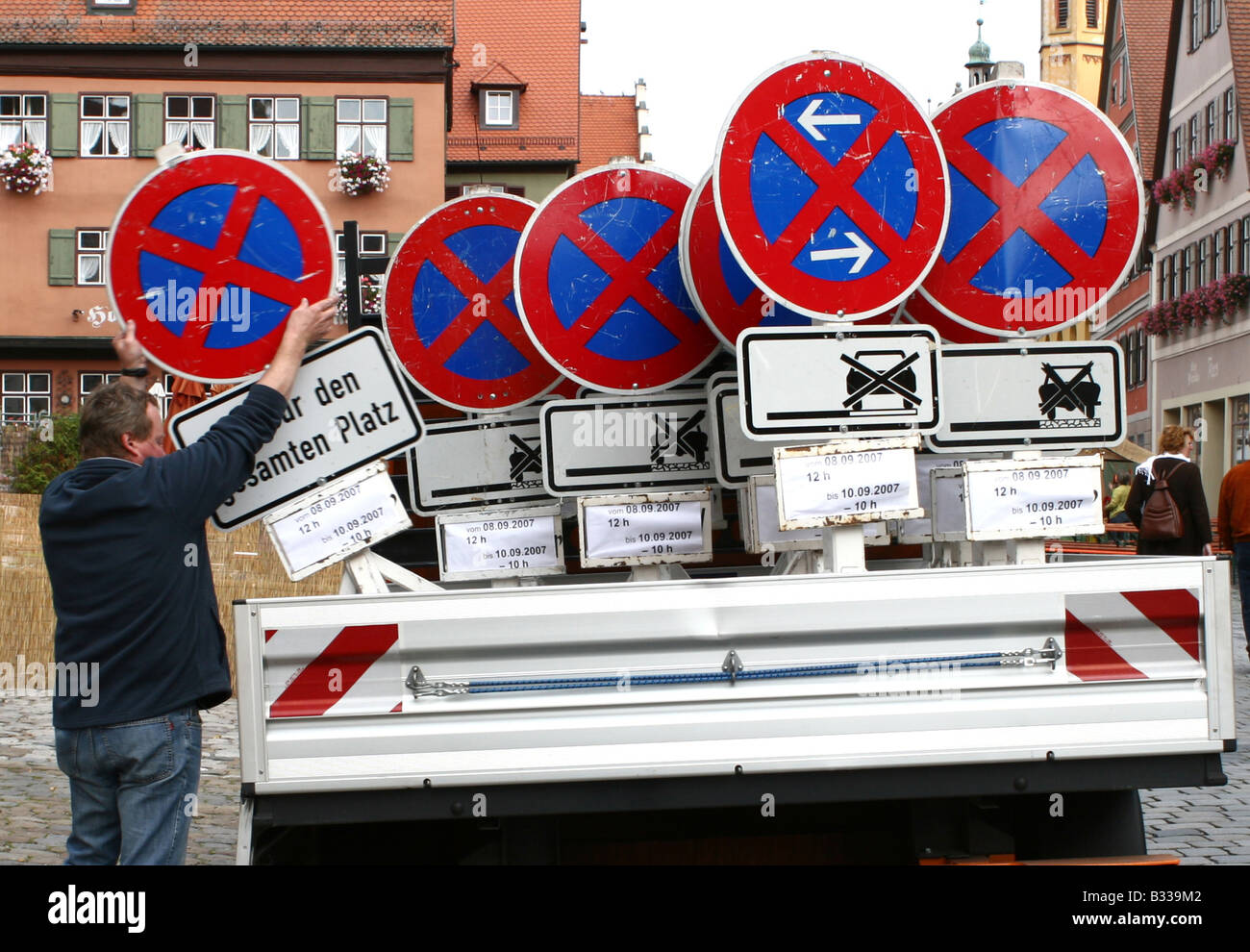 Work permits board hi-res stock photography and images - Alamy