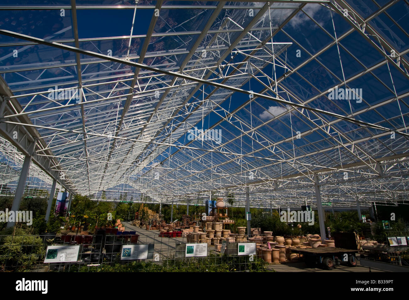 green house in Praskac Pflanzenland Stock Photo - Alamy