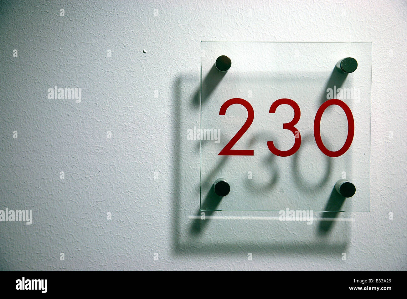 Room numbering hi-res stock photography and images - Alamy