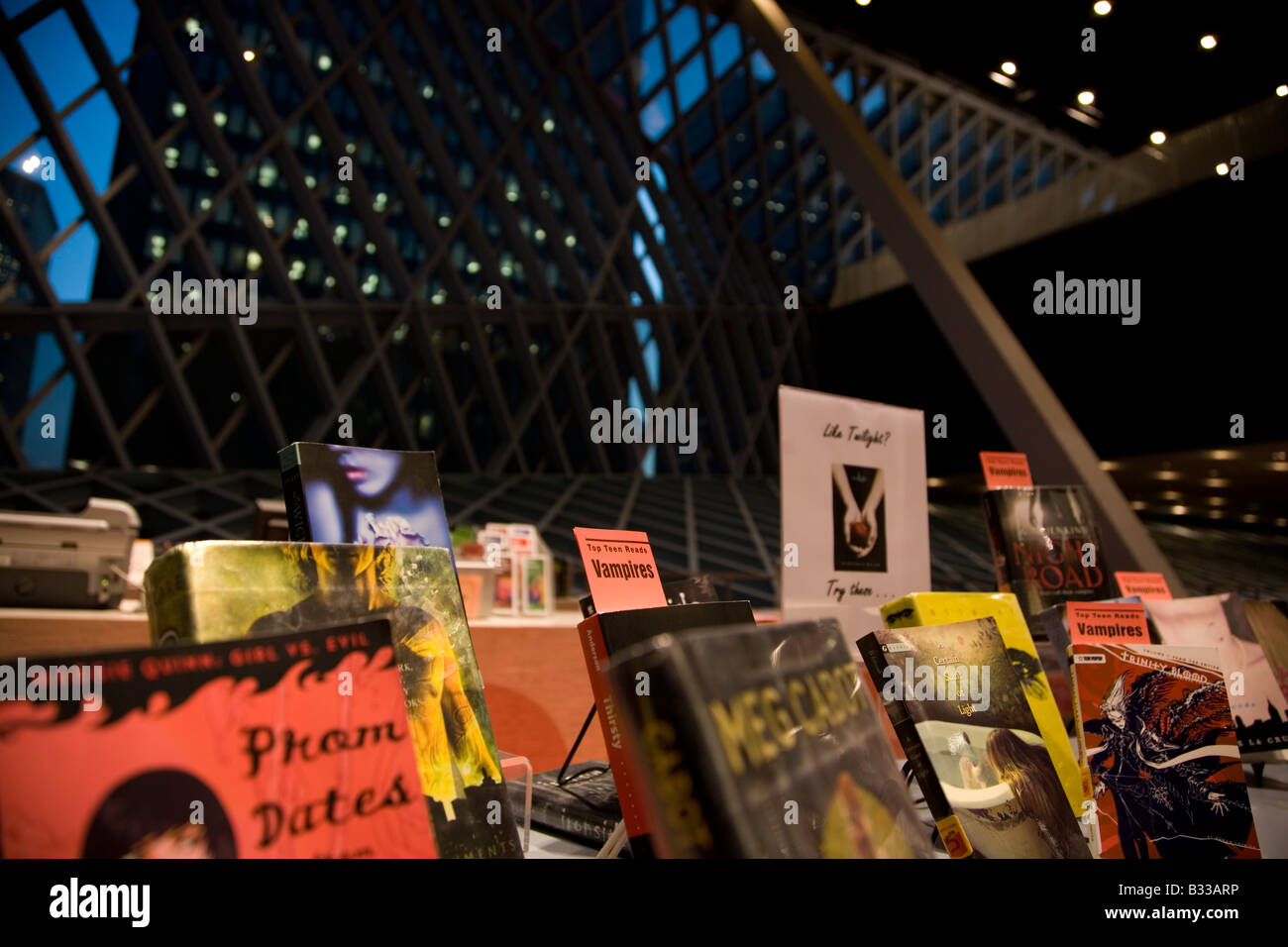Book Table Seattle Central Library Seattle Washington Stock Photo - Alamy