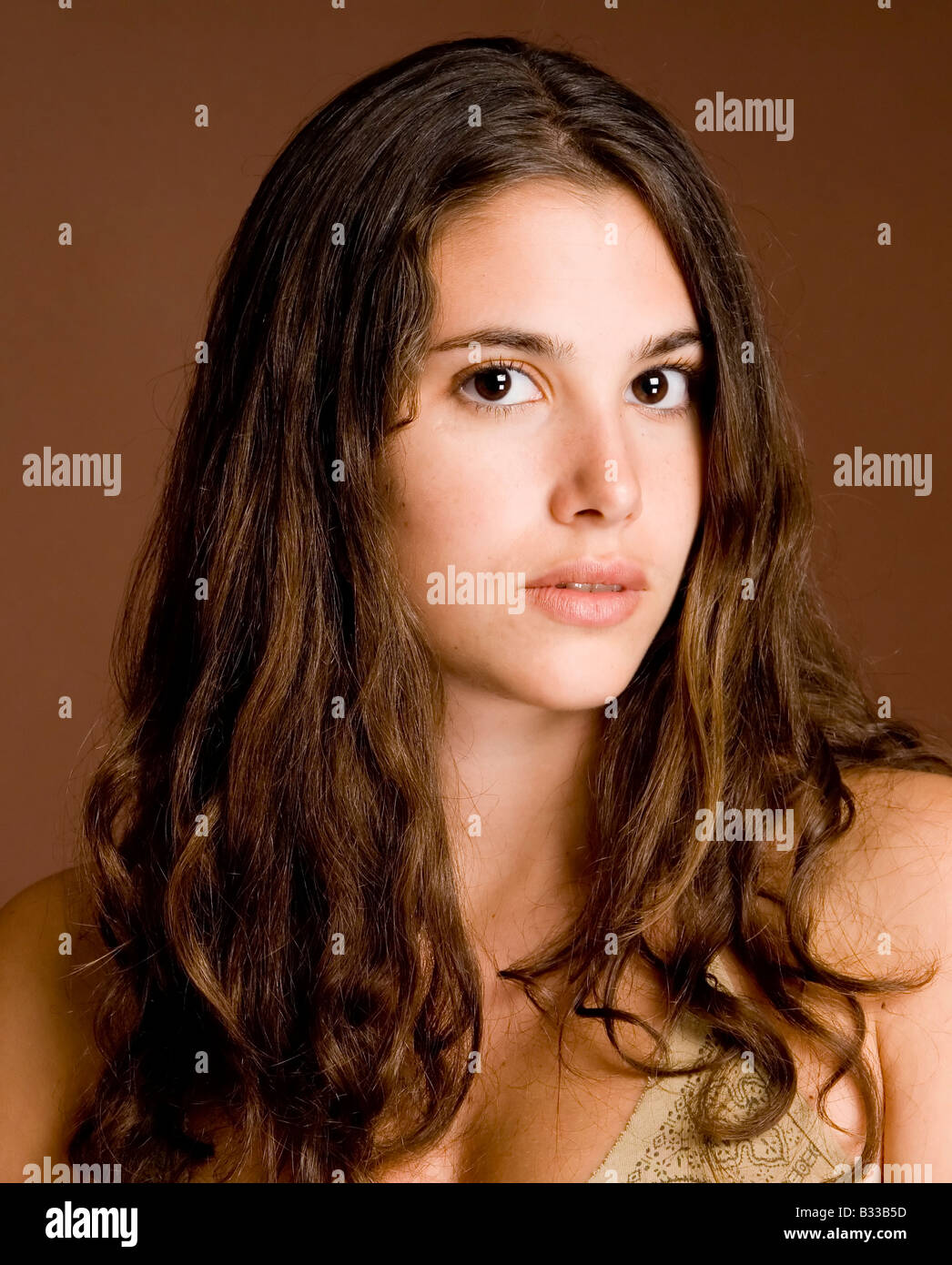 Beautiful brunette demure hi-res stock photography and images - Alamy
