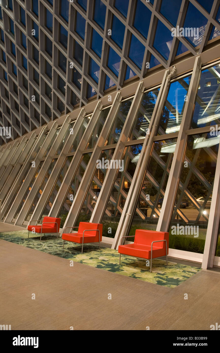 Seattle central library books spiral hi-res stock photography and ...