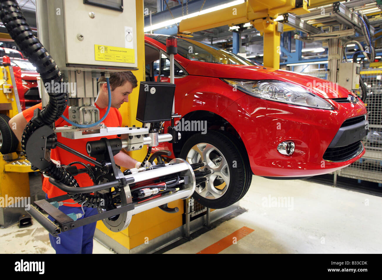 Autoproduktion High Resolution Stock Photography and Images - Alamy