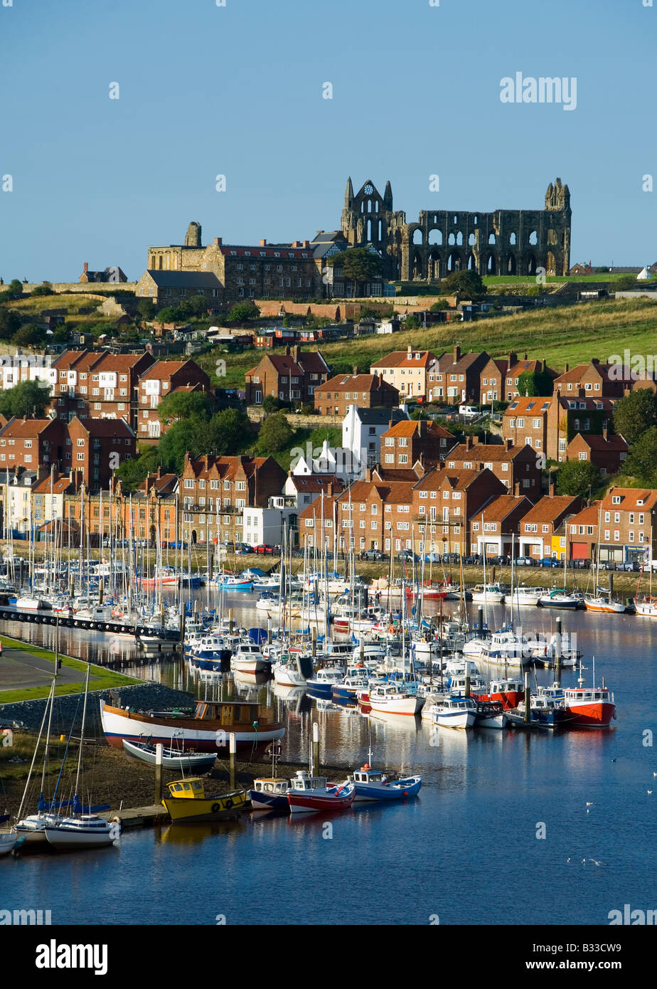 Old whitby family hi-res stock photography and images - Alamy