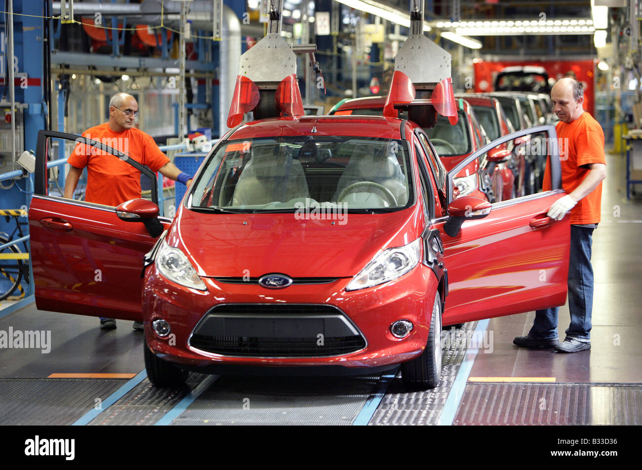 Autoproduktion High Resolution Stock Photography and Images - Alamy