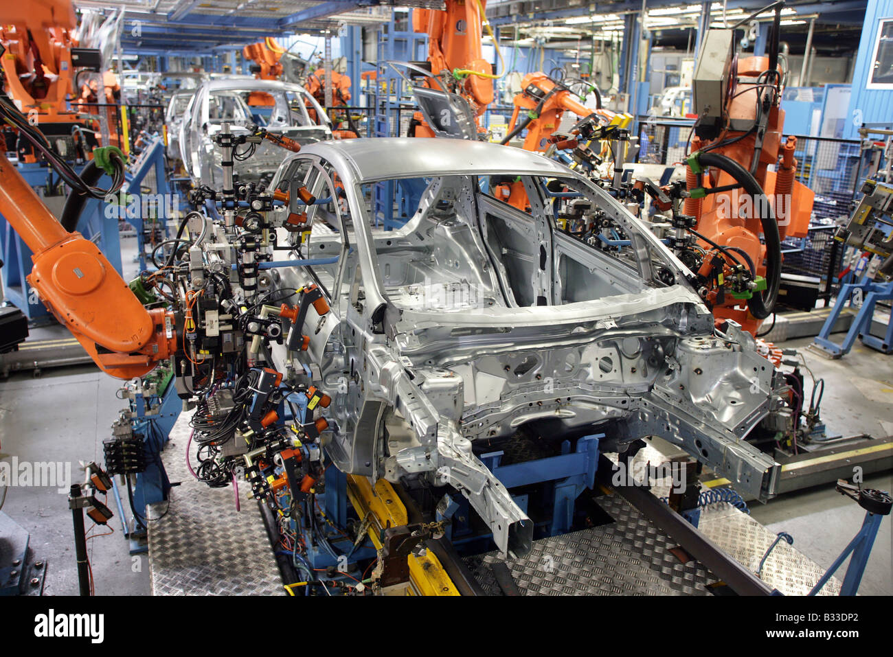 Autoproduktion hi-res stock photography and images - Alamy