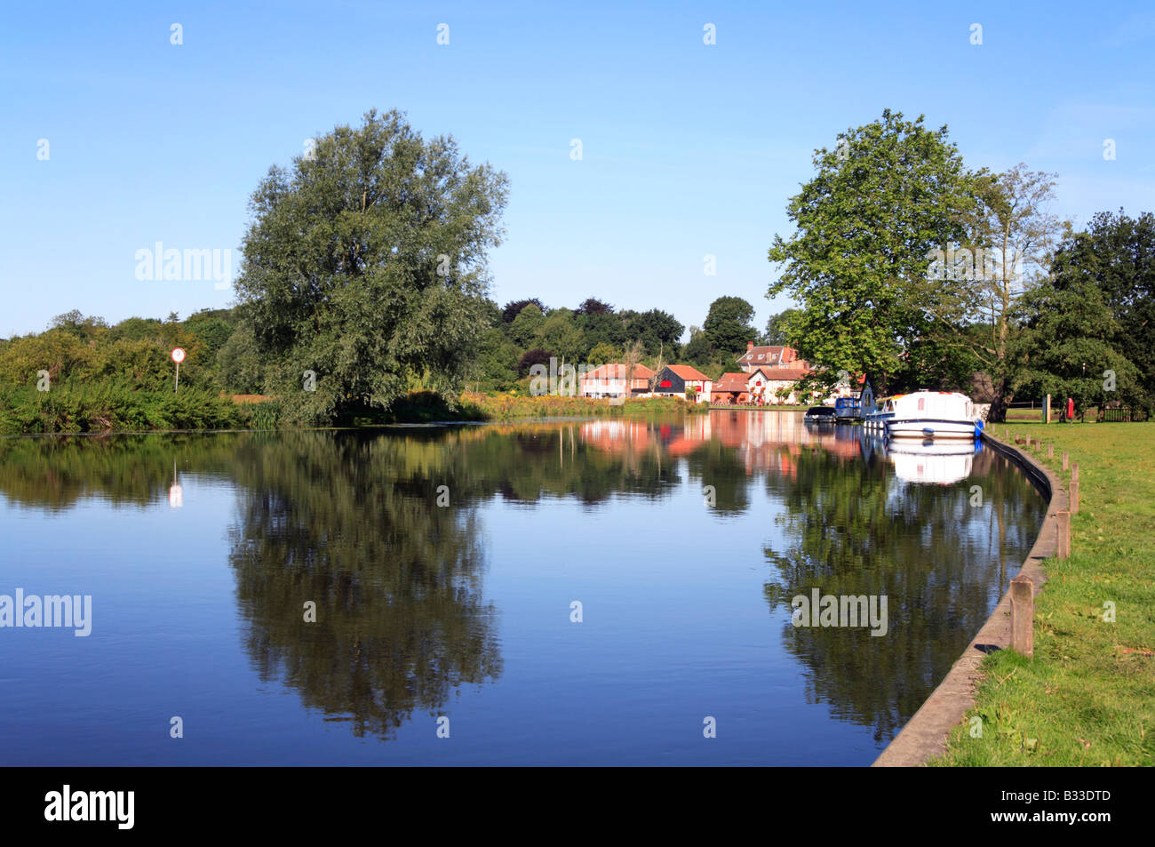 Coltishall common hi-res stock photography and images - Alamy
