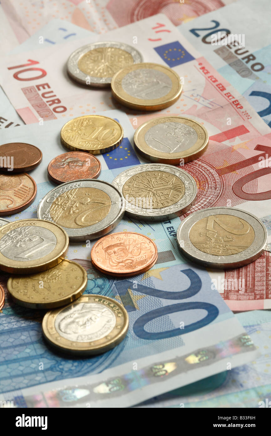 Euros euro hi-res stock photography and images - Alamy