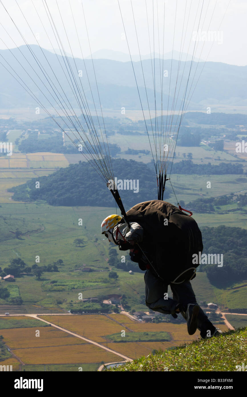 Take off for a paraglider flight Stock Photo - Alamy