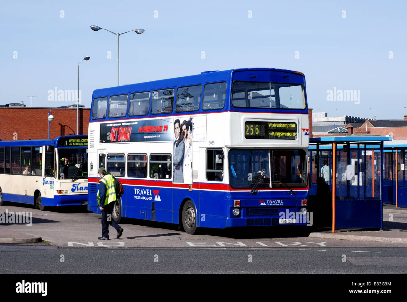 West midlands bus hi-res stock photography and images - Alamy