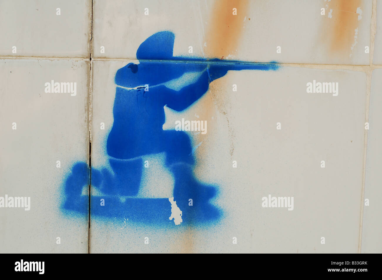 Soldier graffiti hi-res stock photography and images - Alamy